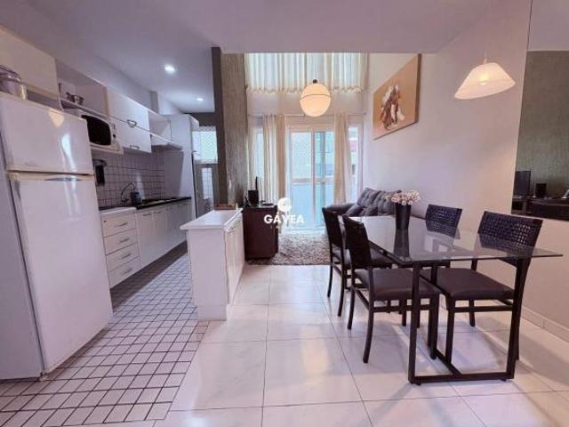 Apartamento à venda no Gonzaga em Santos