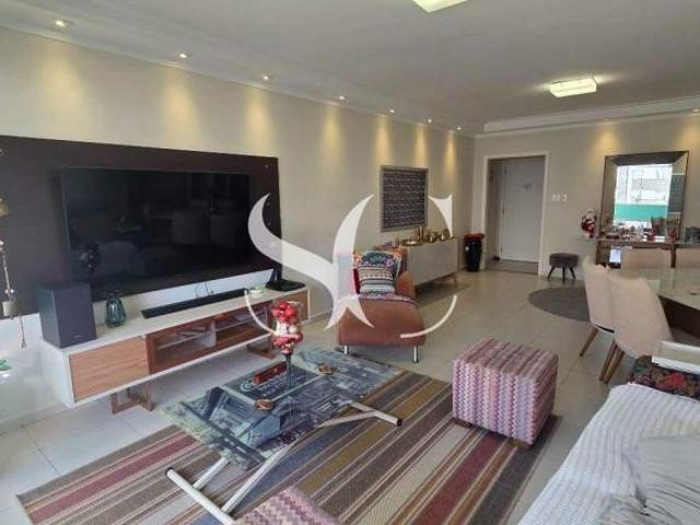 Apartamento à venda no Gonzaga em Santos 187m2, 3 dormitórios, 2 suítes