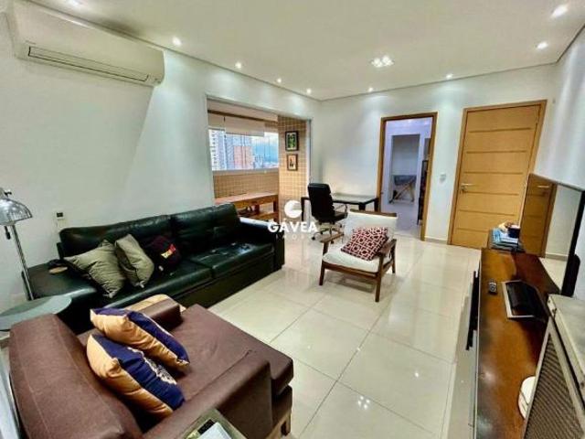 Apartamento à venda no Gonzaga em Santos