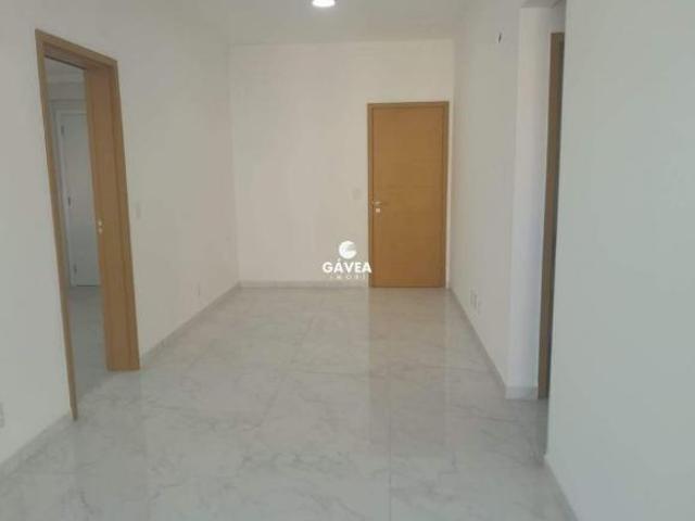 Apartamento à venda no Gonzaga em Santos
