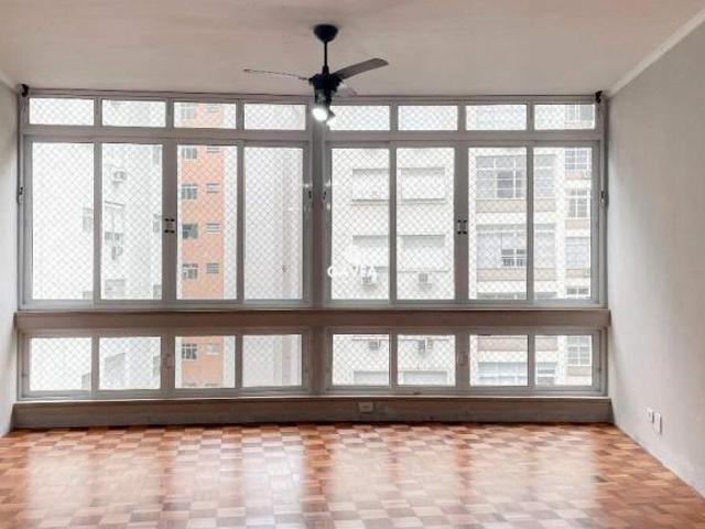 Apartamento à venda no Gonzaga em Santos