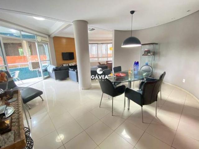 Apartamento à venda no Gonzaga em Santos