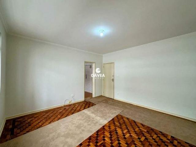 Apartamento à venda no Gonzaga em Santos