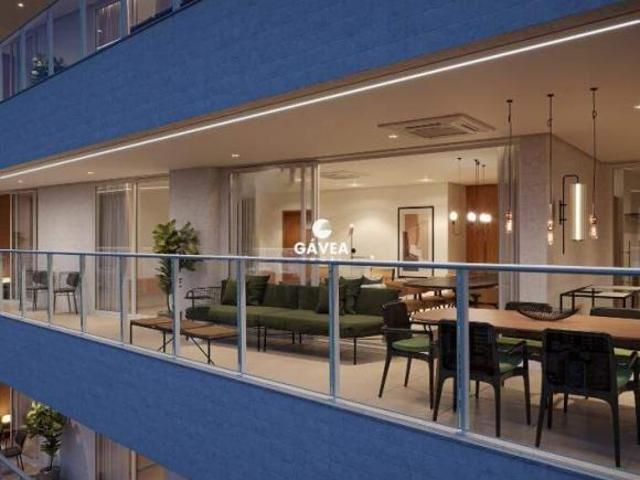 Apartamento à venda no Gonzaga em Santos
