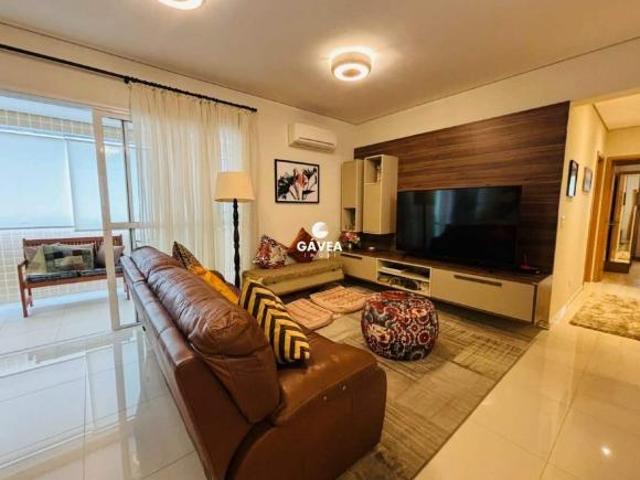 Apartamento à venda no Gonzaga em Santos