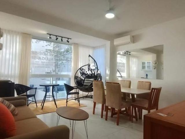 Apartamento à venda no Gonzaga em Santos