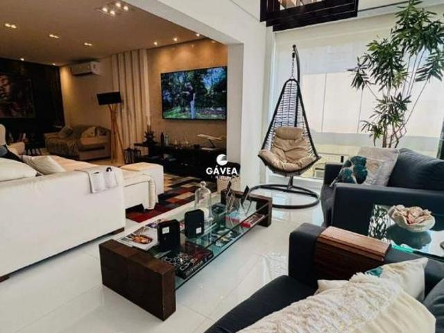 Apartamento à venda no Gonzaga em Santos