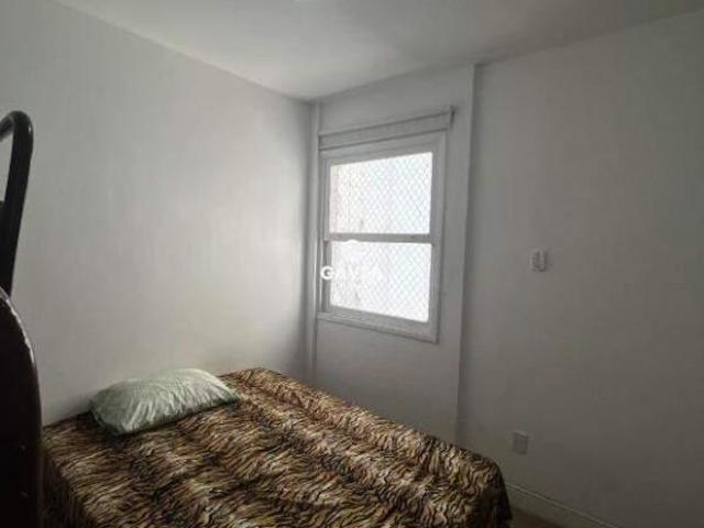 Apartamento à venda no Gonzaga em Santos