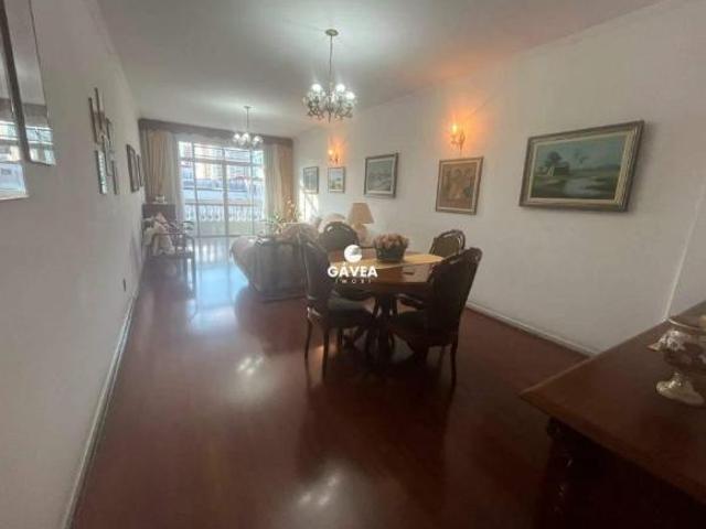 Apartamento à venda no Gonzaga em Santos