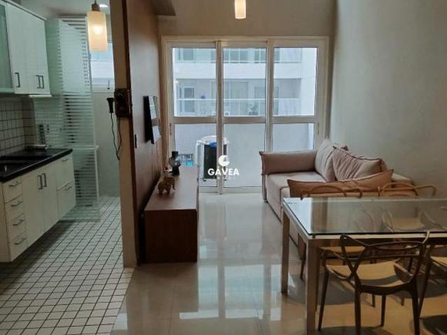 Apartamento à venda no Gonzaga em Santos