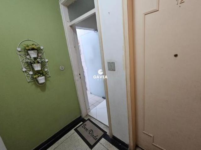 Apartamento à venda no Gonzaga em Santos
