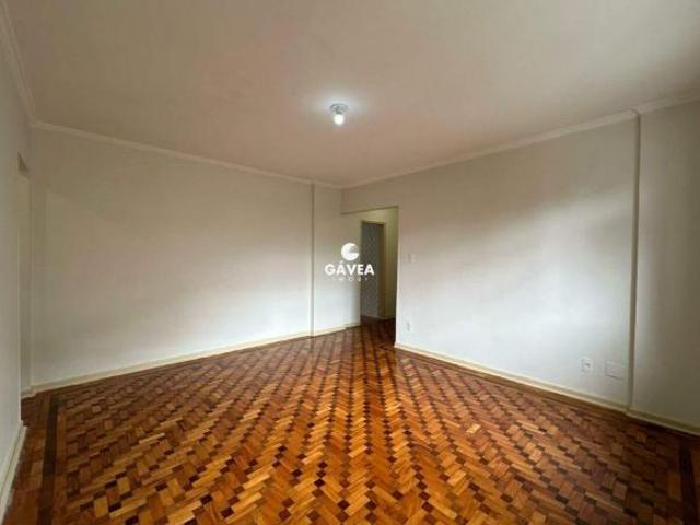 Apartamento à venda no Gonzaga em Santos