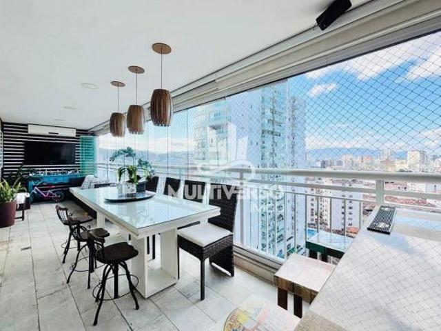 Apartamento à venda no Gonzaga Santos/SP | 4 quartos 3 suítes | Frente | 2 vagas