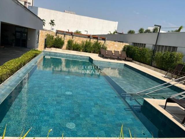 Apartamento à venda no Gran Guanabara com 3 suítes