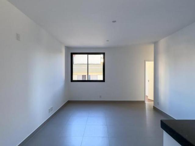 Apartamento à venda no Grajaú