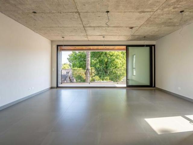 Apartamento à venda no Hugo Lange ARYA1