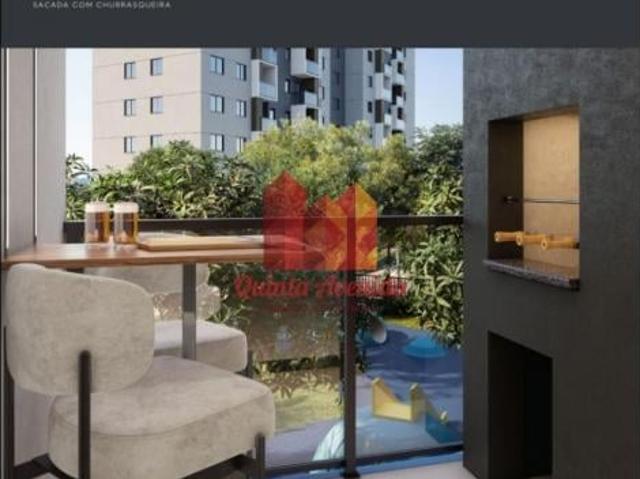 APARTAMENTO À VENDA NO HAUER !