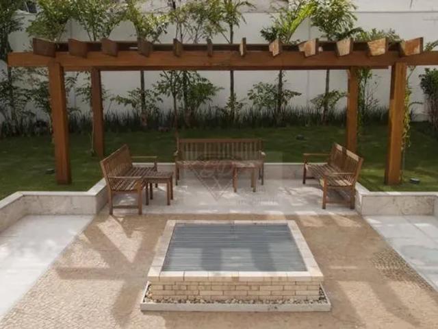 Apartamento a venda no HLI