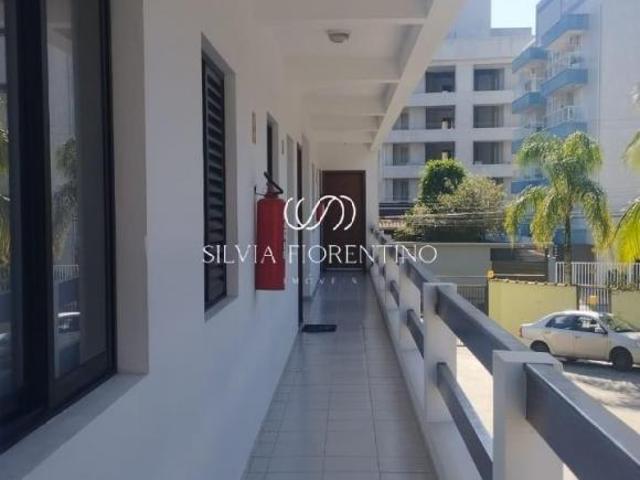 Apartamento à venda no Itaguá, Ubatuba SP: 2 quartos, 1 sala, 1 banheiro, 1 vaga de garagem, 60m² de