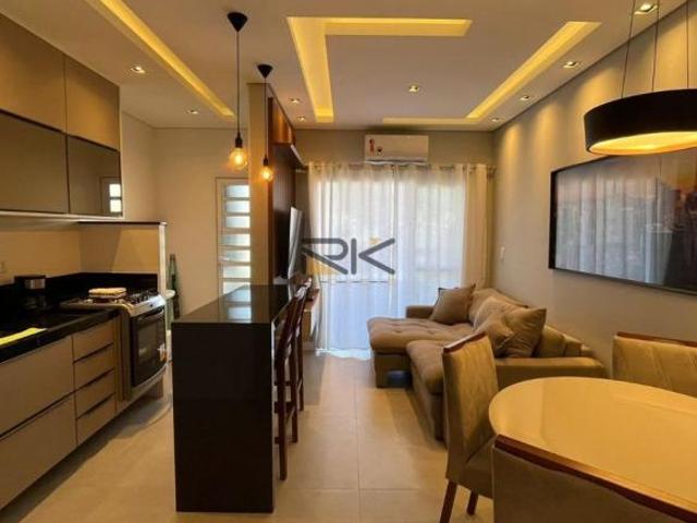 Apartamento à venda no Itaguá com 1 suíte e sala 2 ambientes