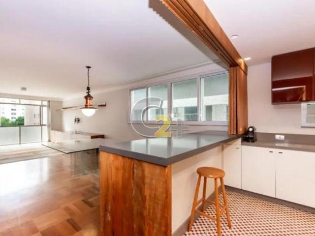 Apartamento a venda no Itaim Bibi 3 quartos 2 suites 2 vagas 198m2