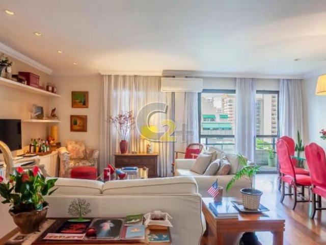 Apartamento a venda no Itaim Bibi 3 quartos 2 suites 2 vagas