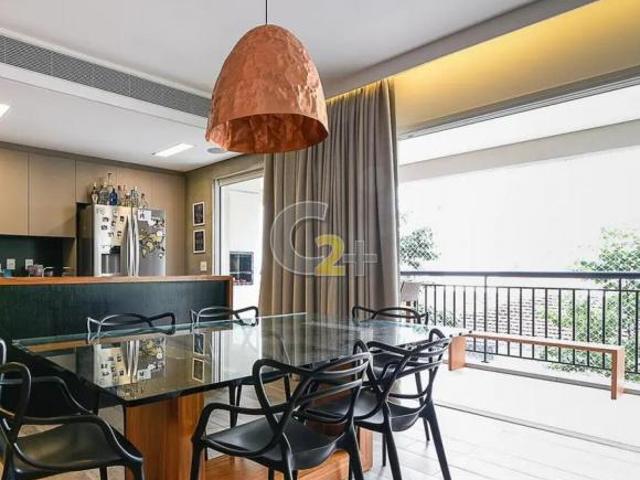 Apartamento a venda no Itaim Bibi 3 quartos 2 suites 3 vagas