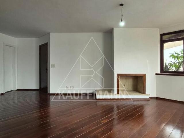 Apartamento à Venda no Itaim Bibi 3 Quartos 3 Suítes 2 Vagas 160m² de Área Útil