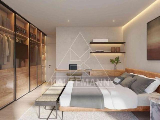 Apartamento à Venda no Itaim Bibi 3 Quartos 3 Suítes 3 Vagas 181m² de Área Útil