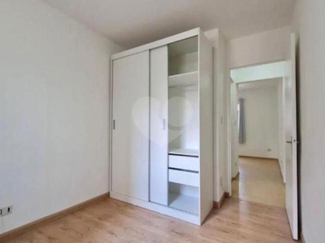 Apartamento à Venda no Itaim Bibi