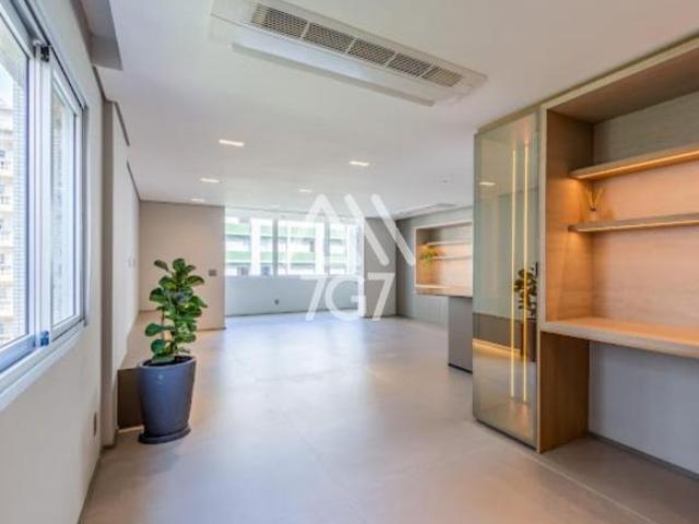 APARTAMENTO À VENDA NO ITAIM BIBI