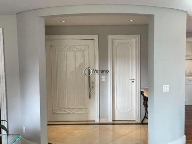 Apartamento à Venda no Itaim Bibi