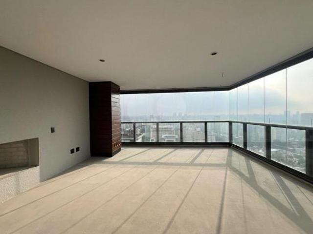 APARTAMENTO À VENDA NO ITAIM BIBI