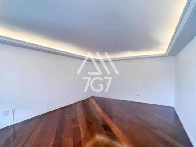APARTAMENTO À VENDA NO ITAIM BIBI