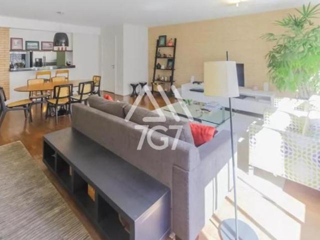 APARTAMENTO À VENDA NO ITAIM BIBI
