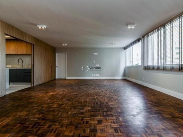 Apartamento à Venda no Itaim Bibi