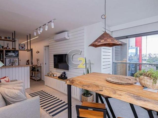 Apartamento à venda no Itaim Bibi com 1 dormitório 1 suíte e uma vaga
