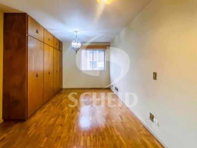 Apartamento á Venda no Itaim Bibi com 227m², 4 quartos sendo 1 suíte, 2 vagas