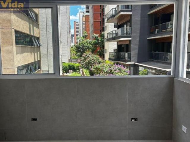 Apartamento à Venda no Itaim Bibi com 3 Dormitórios | 150m²