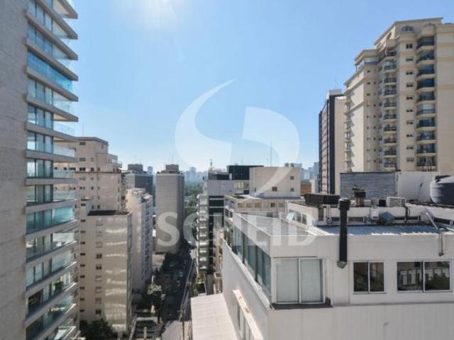 Apartamento á Venda no Itaim Bibi com 74m², 2 quartos sendo 1 suíte, 1 vaga