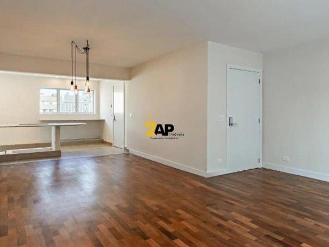 Apartamento à venda no Itaim Bibi, São Paulo SP com 3 quartos, 1 suíte, 2 vagas de garagem com 169m²