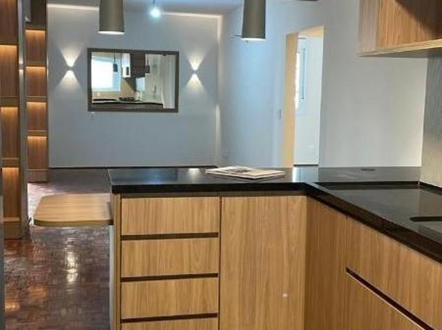 Apartamento à venda no Itaim Bibi, São Paulo SP: 2 quartos, 1 suíte, 1 sala, 2 b