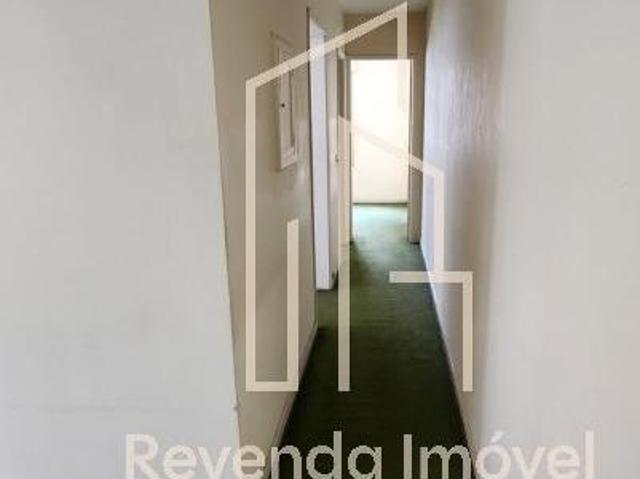 Apartamento à venda no Itaim Bibi, São Paulo SP: 2 quartos, 1 sala, 2 banheiros