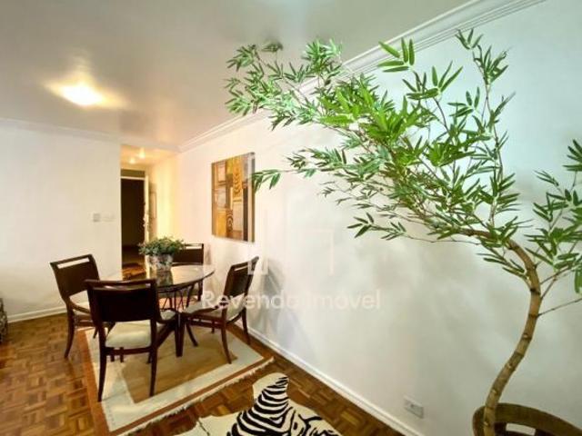 Apartamento à Venda no Itaim Bibi, SP