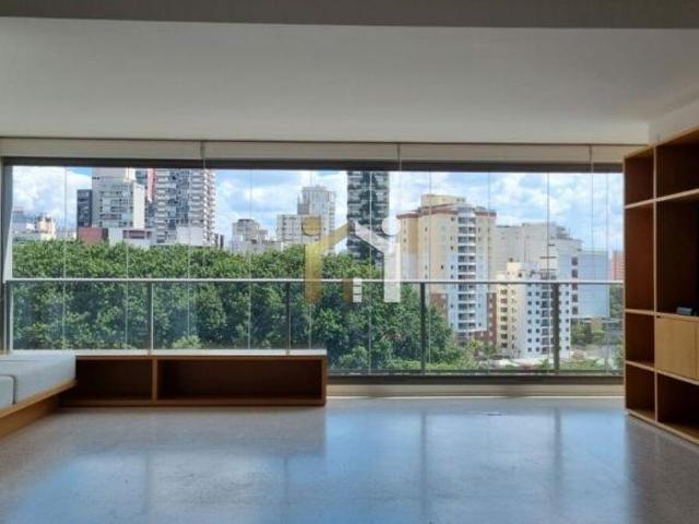Apartamento a venda no itaim com 101m², 2 suítes e 2 vagas
