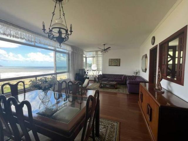 Apartamento à venda no Itararé em São Vicente