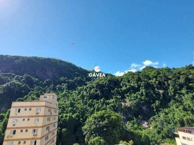 Apartamento à venda no Itararé em São Vicente