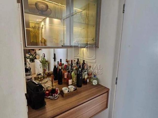Apartamento à venda no Ideale Aramaçan, reformado e mobiliado | 73m² | 2 vagas |