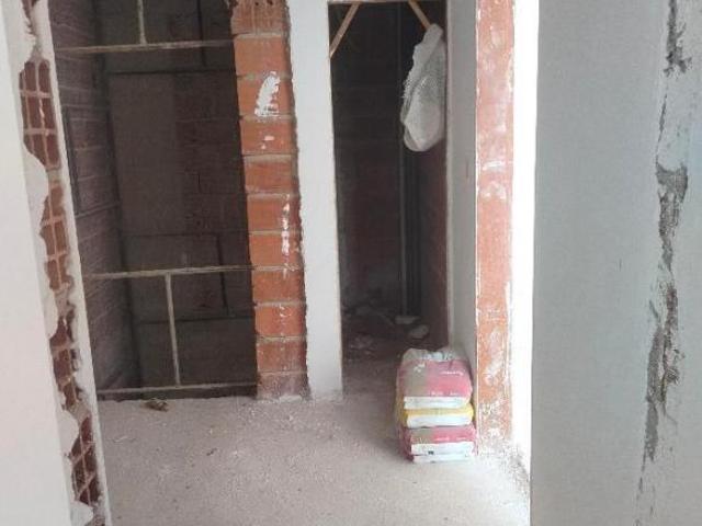 Apartamento à Venda no Imbaúbas: Um Por Andar