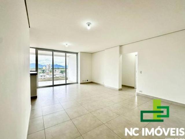 Apartamento a Venda no Indaia Fontainebleau Caraguatatuba, SP